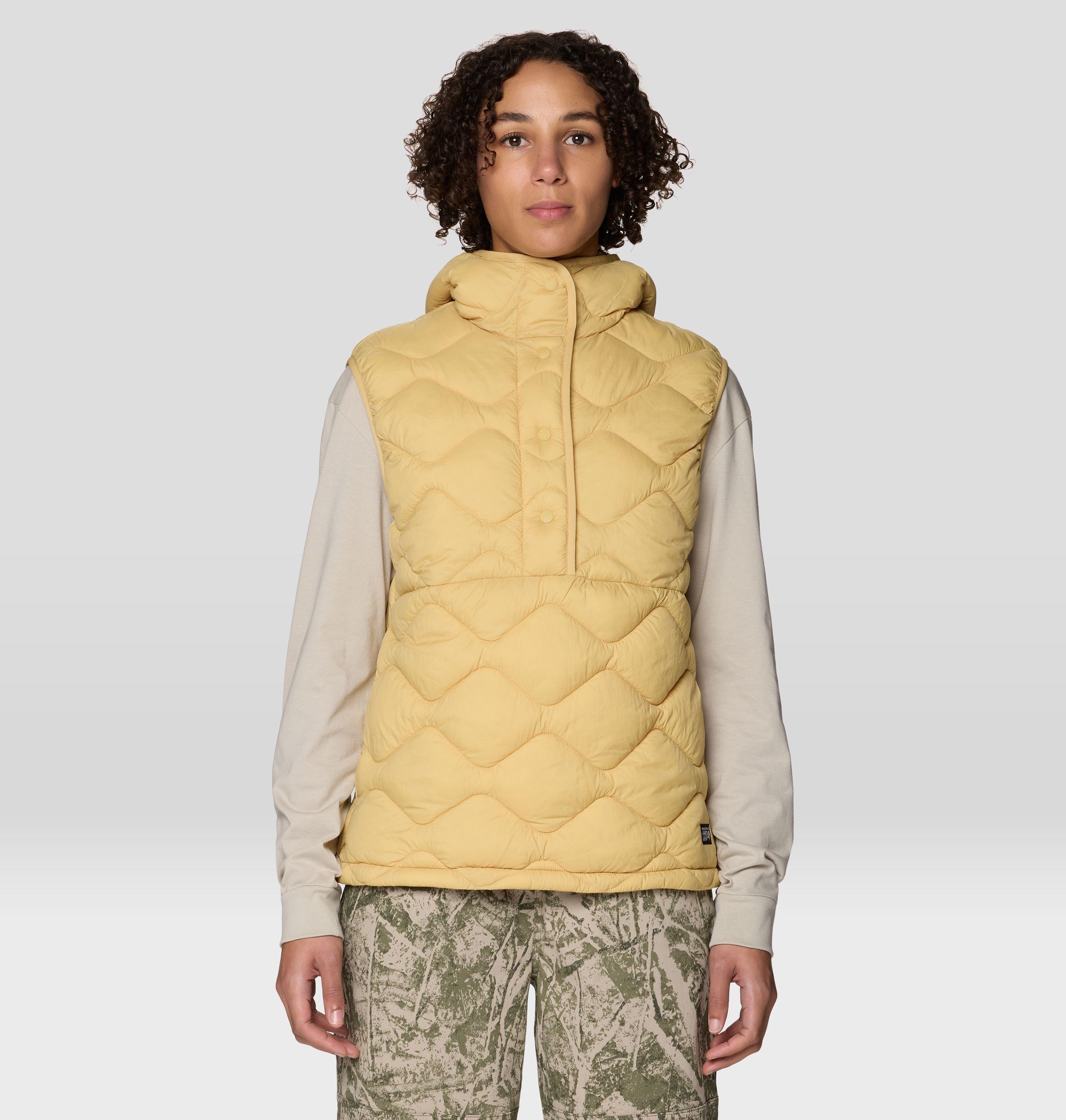 Click here for Mountain Hardwear Womens Seek Out  Snap Neck Vest- prices